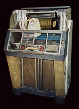 Seeburg Jukebox Restoration and Repair, St Louis